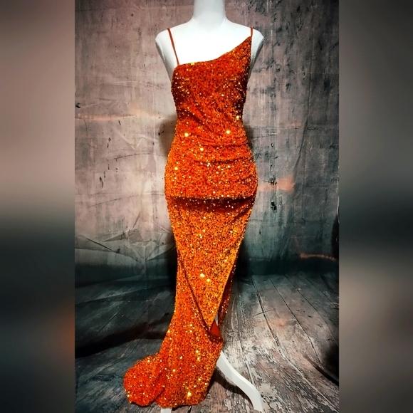 Love & Lemonade | Dresses | Love Lemonade Velvet Sequin Gown | Poshmark
